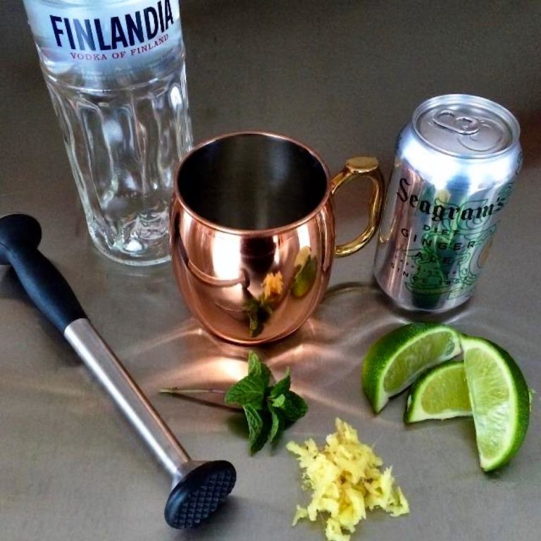 Skinny Moscow Mule With Fresh Ginger - Farm to Jar Food